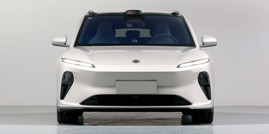 ET5旅行版实车亮相！蔚来全系降3万？！_搜狐汽车_搜狐网