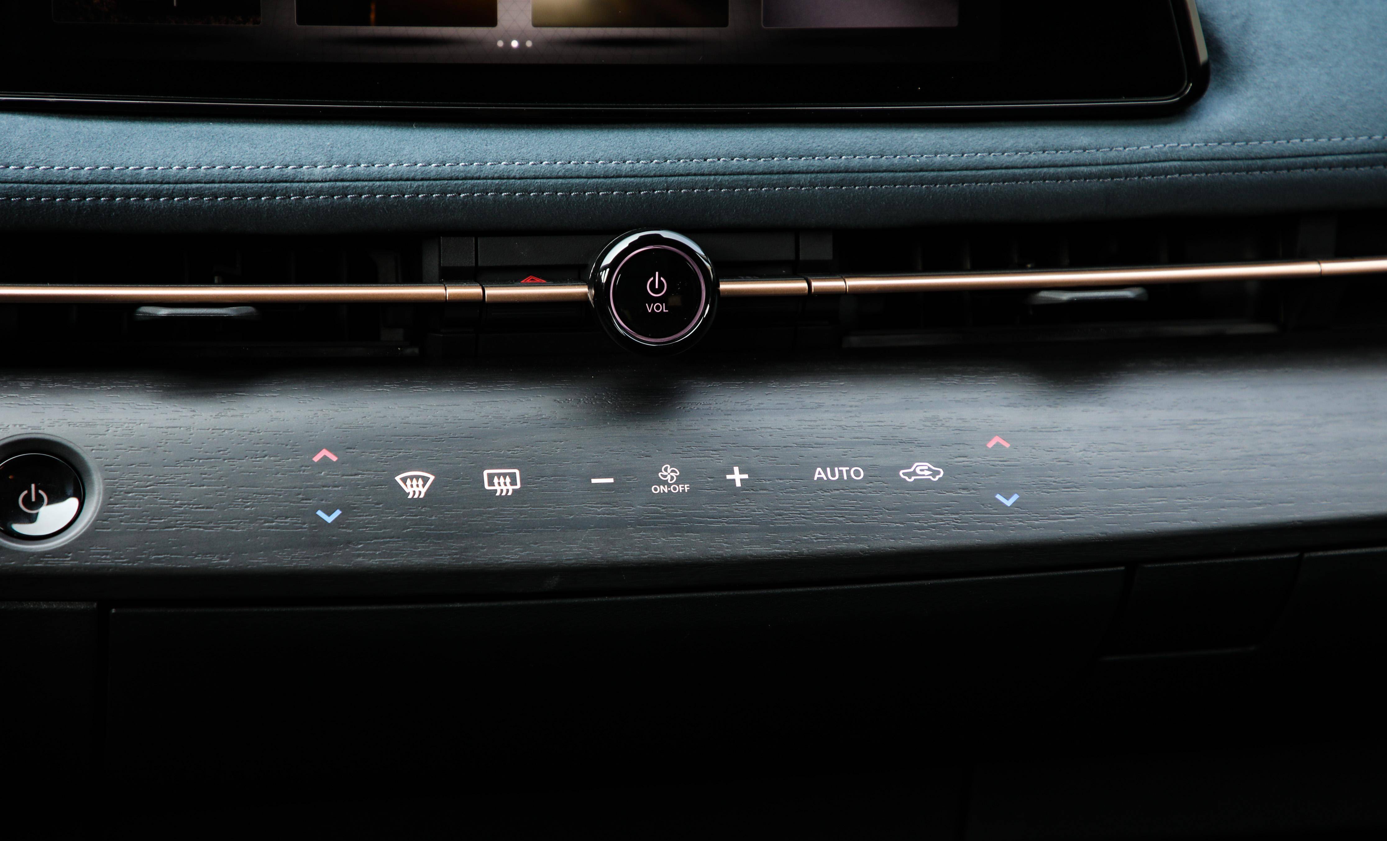 日产首款纯电SUV，最高续航623km，配电动四驱，艾睿雅是否值得买_搜狐汽车_搜狐网