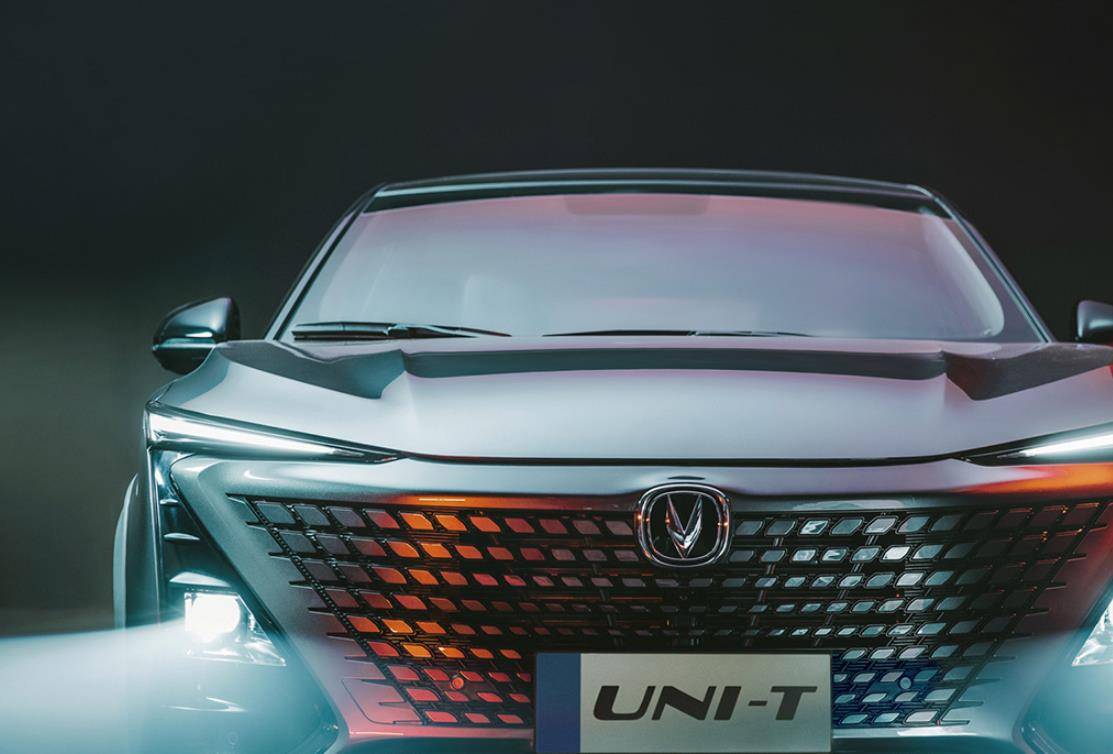 “等等党”的胜利，2.0T长安UNI-T来了，配合爱信8AT主打性能_搜狐汽车_搜狐网