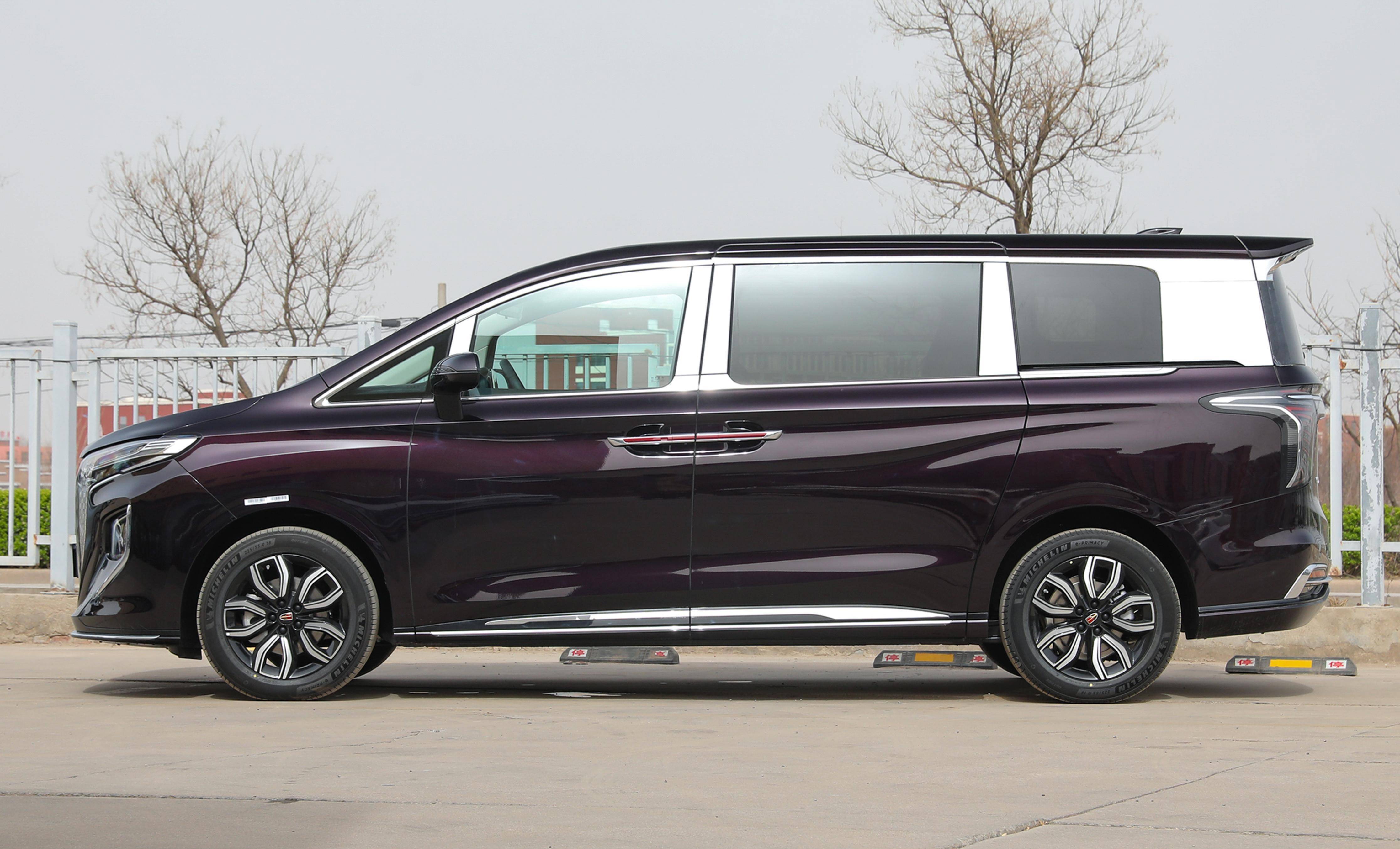 开公司就选这台MPV，35.88万起，轴距3米2，车标比埃尔法有面子？_搜狐汽车_搜狐网