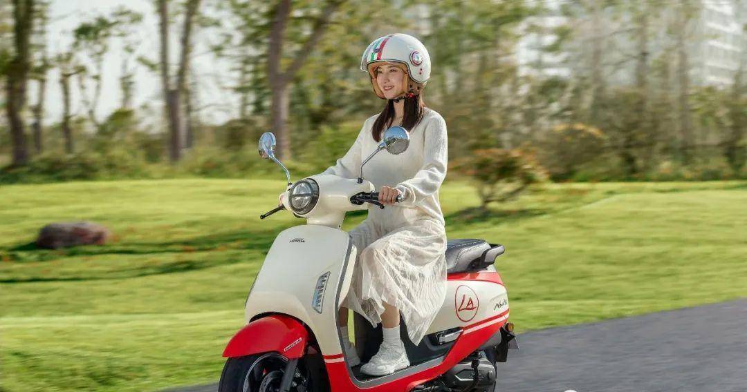 加量不加价，2023款本田NS125LA新装上阵，同级合资踏板数据对比_搜狐汽车_搜狐网