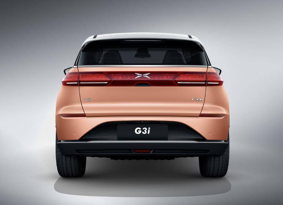 手握15万买国产紧凑型SUV，选比亚迪元PLUS还是小鹏G3i？_搜狐汽车_搜狐网