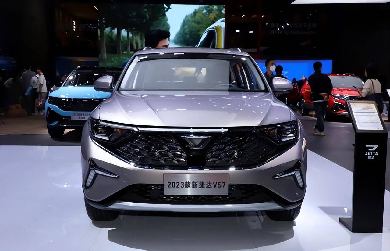 中型SUV“价格屠夫”！出了名耐造，油耗6L+爱信6AT，9万还是合资_搜狐汽车_搜狐网