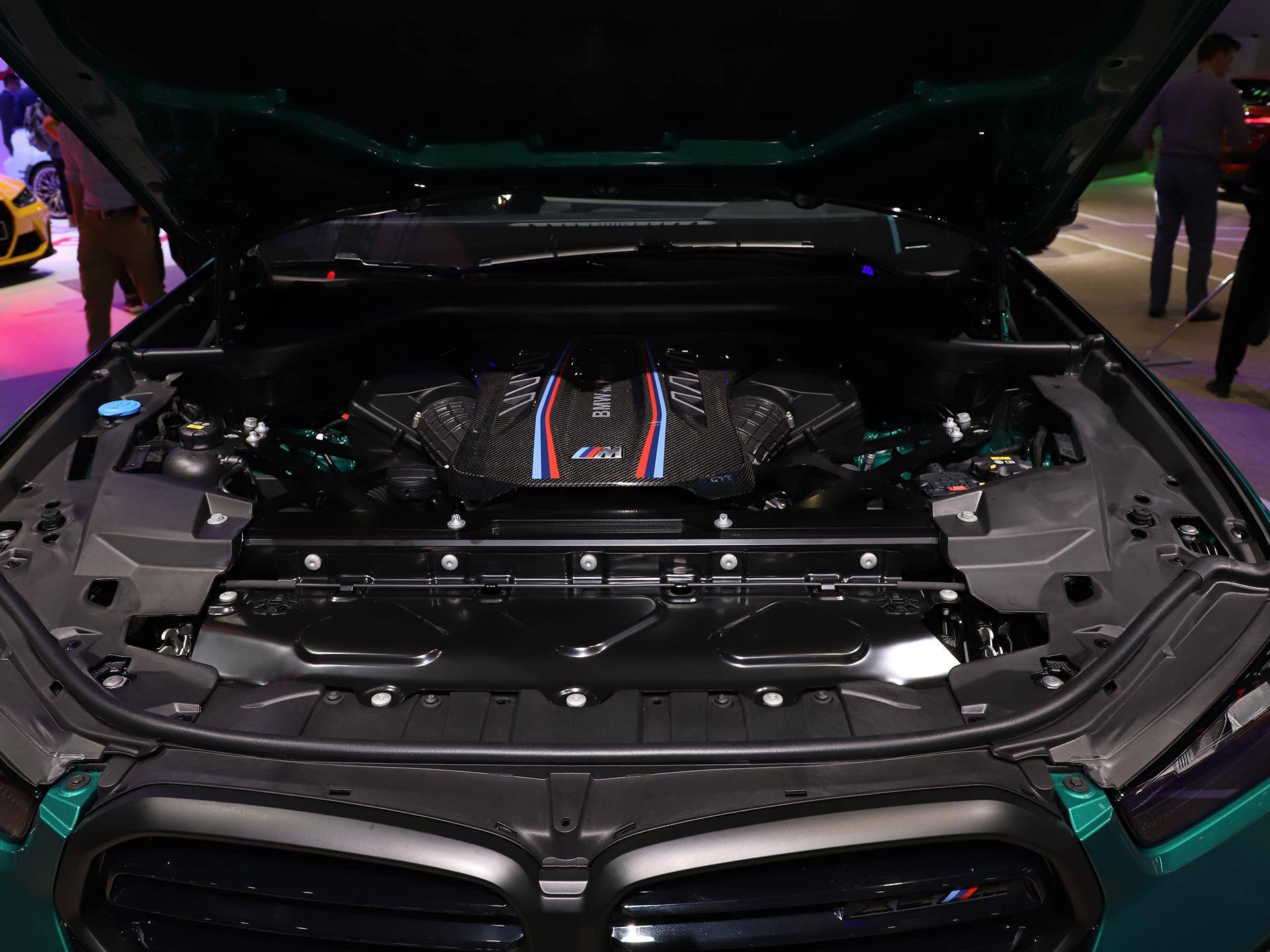 144.89万元，新宝马X5M雷霆版，3.9破百，外形霸气，配双联屏内饰_搜狐汽车_搜狐网