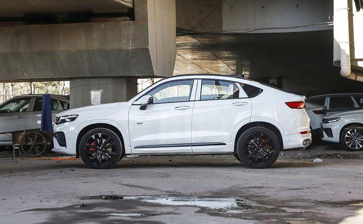 平民版“宝马X6”，配爱信8AT破百7秒，仅售13万起，为何卖不动？_搜狐汽车_搜狐网