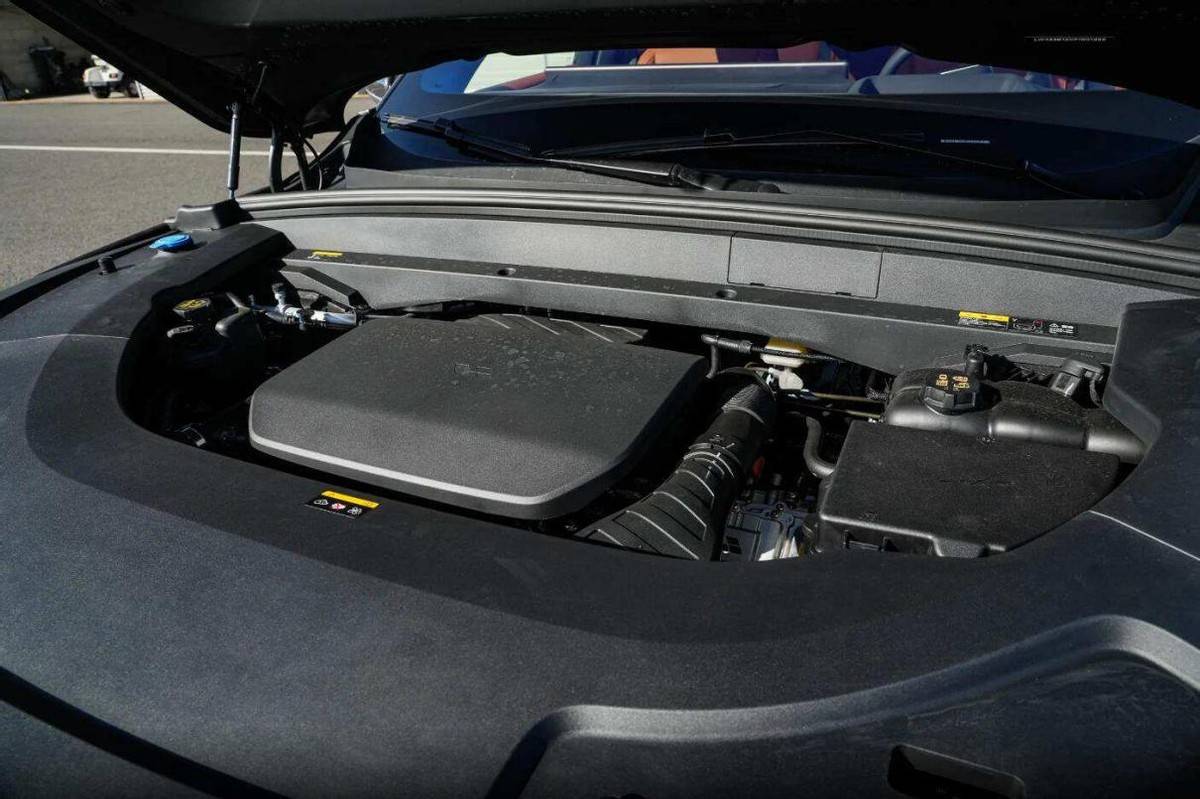 解读理想L7，一箱油能跑1315km，5秒级破百，家用代步首选？_搜狐汽车_搜狐网