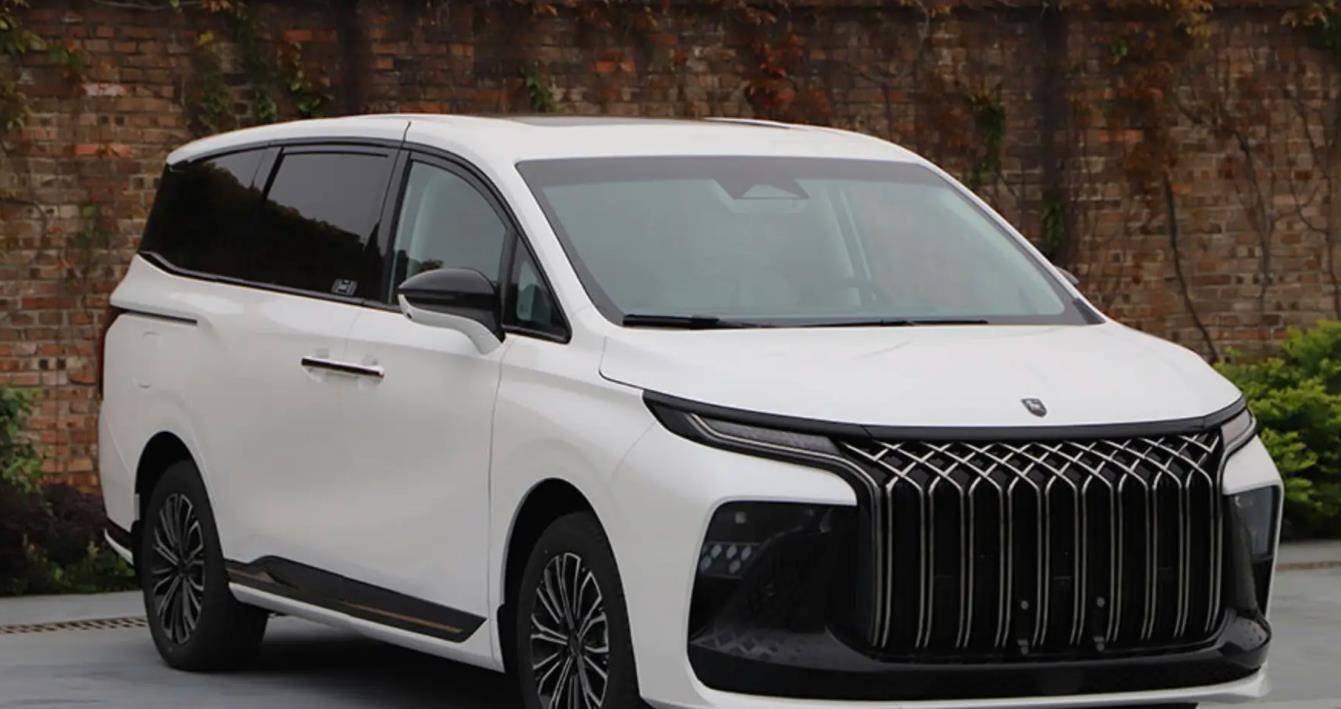 搭载1.5T混动，东风风行全新MPV“裕冠”实车曝光_搜狐汽车_搜狐网