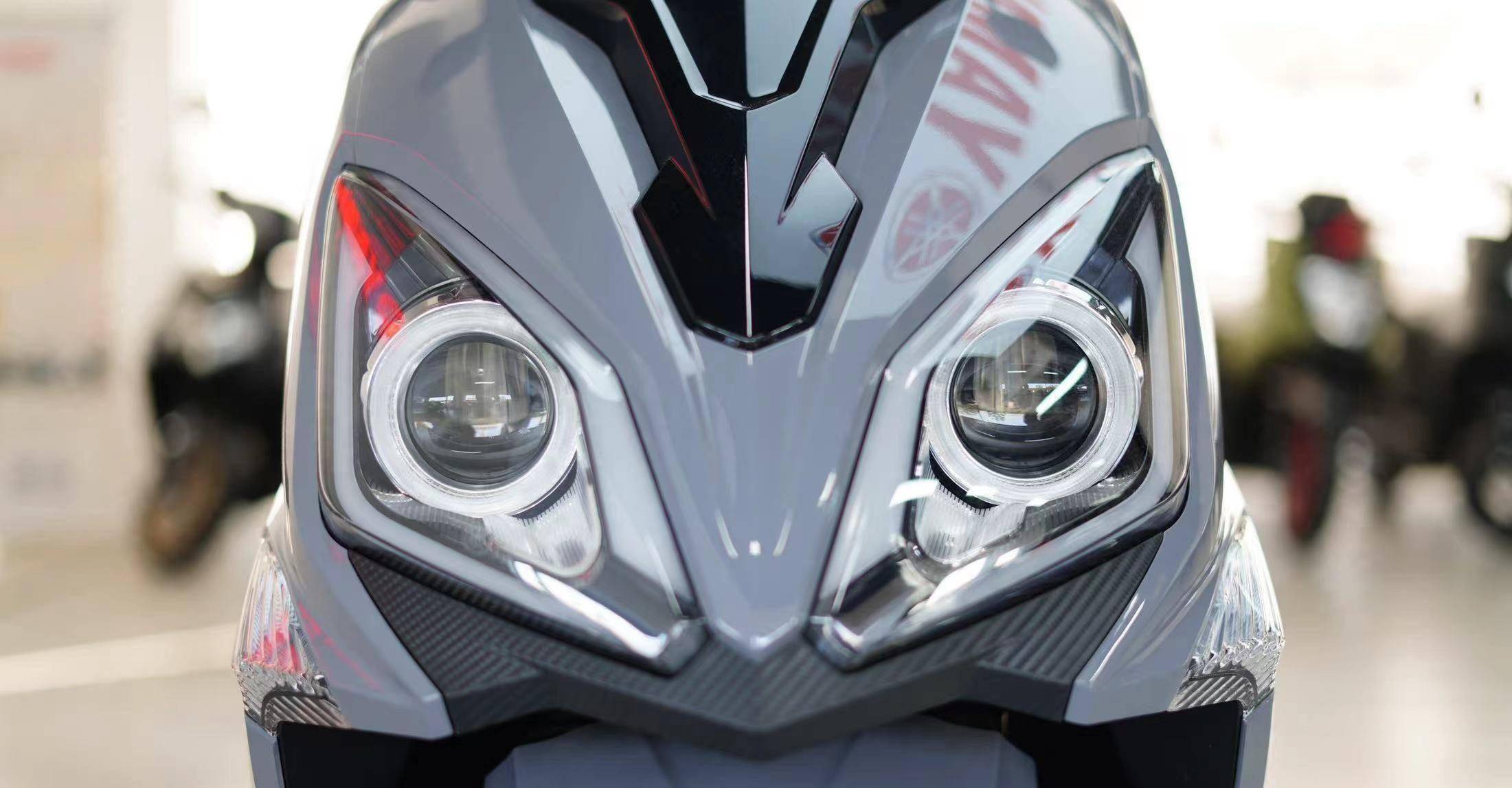 售价9999元，23款大阳VPS125极致版发布-超越极限的性能与配置_搜狐汽车_搜狐网