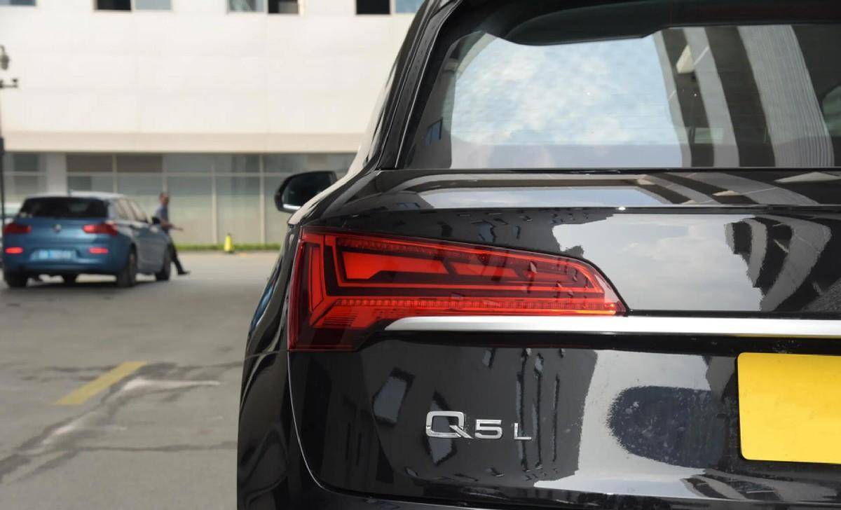 奥迪拿出诚意，Q5L降价求存，轴距超2米9全系2.0T，好看又好开_搜狐汽车_搜狐网