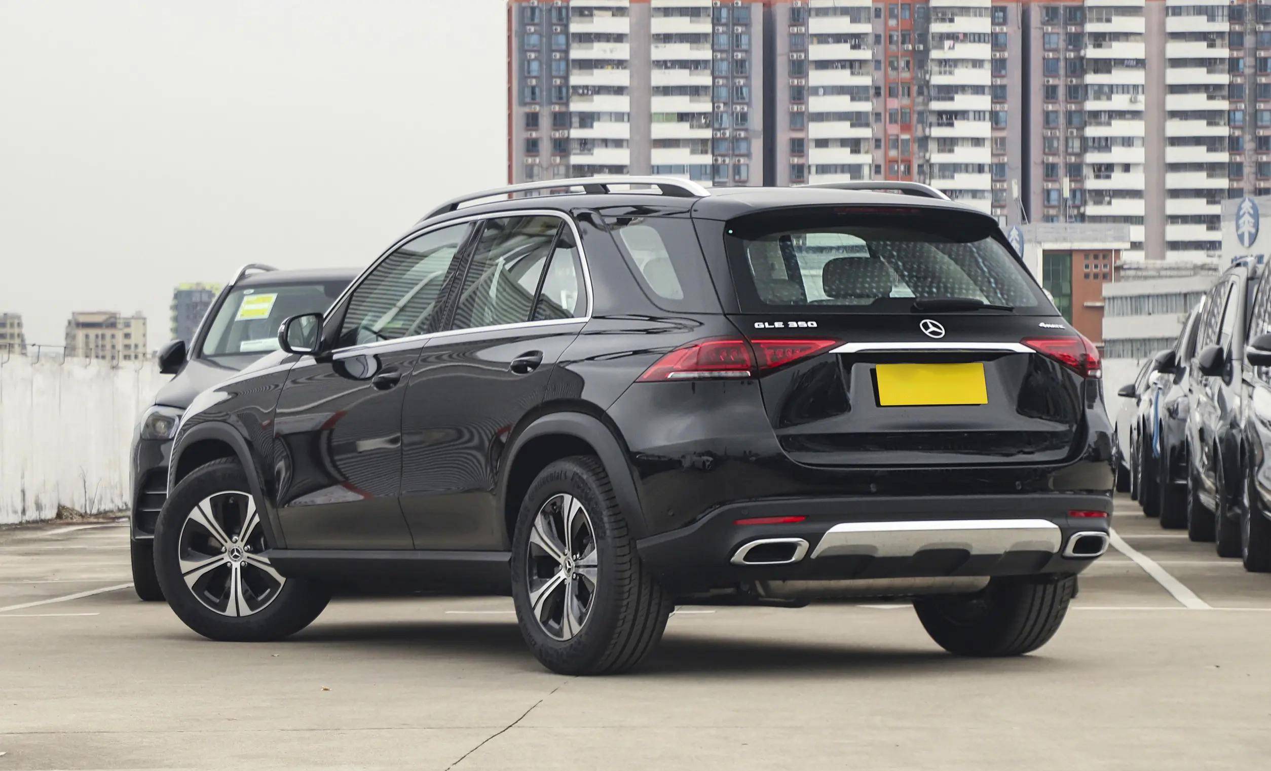 2023款奔驰GLE评测：售价69.98万，2.0T+9AT，内饰豪华_搜狐汽车_搜狐网