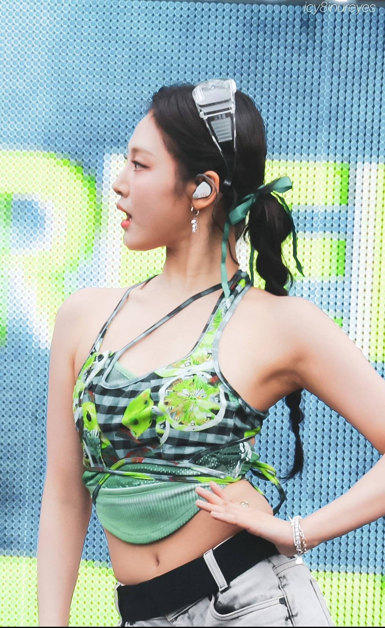 宁艺卓音乐节照片释出 清爽靓丽舞台气氛超燃-搜狐大视野-搜狐新闻