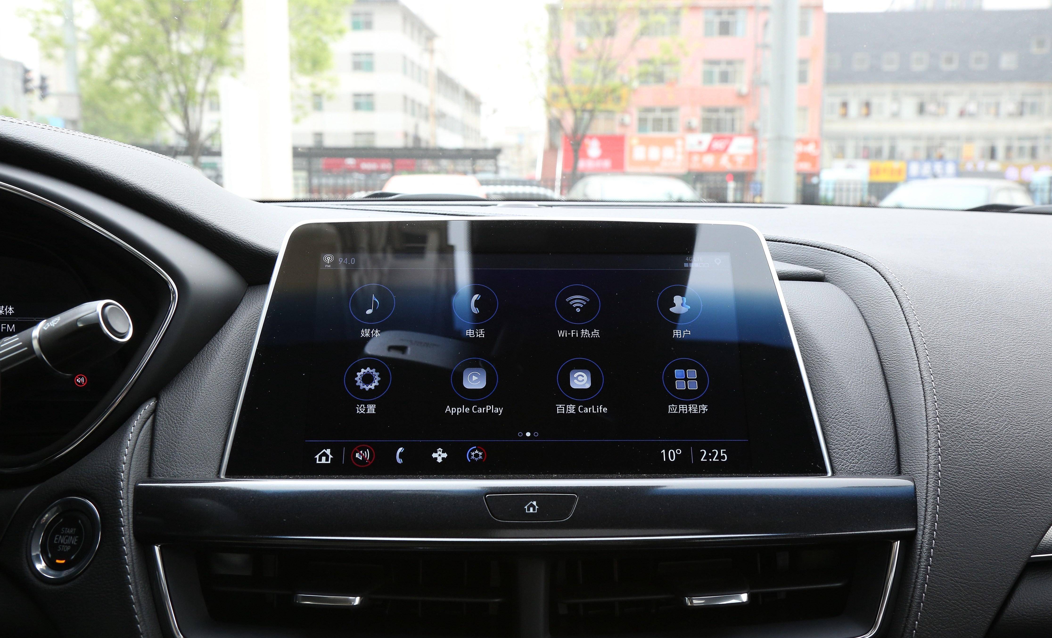 30万预算买豪华品牌轿车，你选宝马i3，还是凯迪拉克CT5？_搜狐汽车_搜狐网