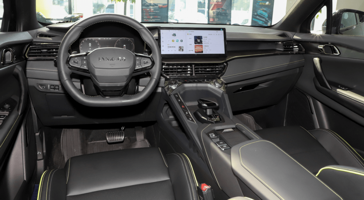 还在领克06 Remix和本田XRV两者之间纠结？这完全是一场没有悬念的战斗_搜狐汽车_搜狐网