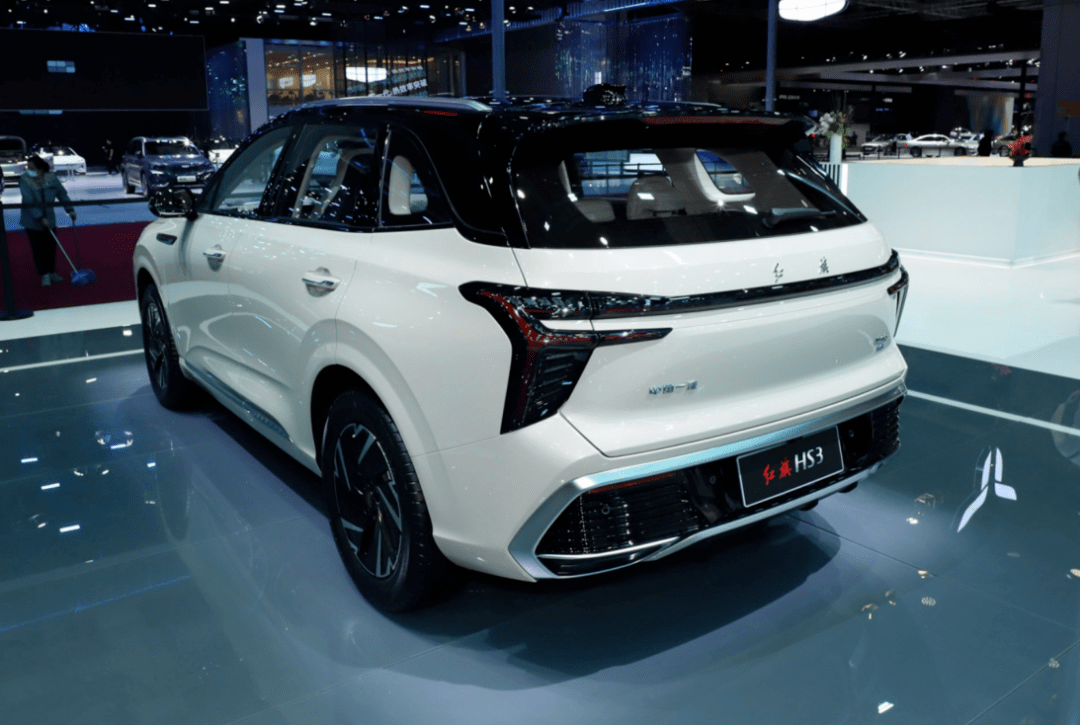 定位紧凑型SUV，7月上市，红旗HS3_搜狐汽车_搜狐网