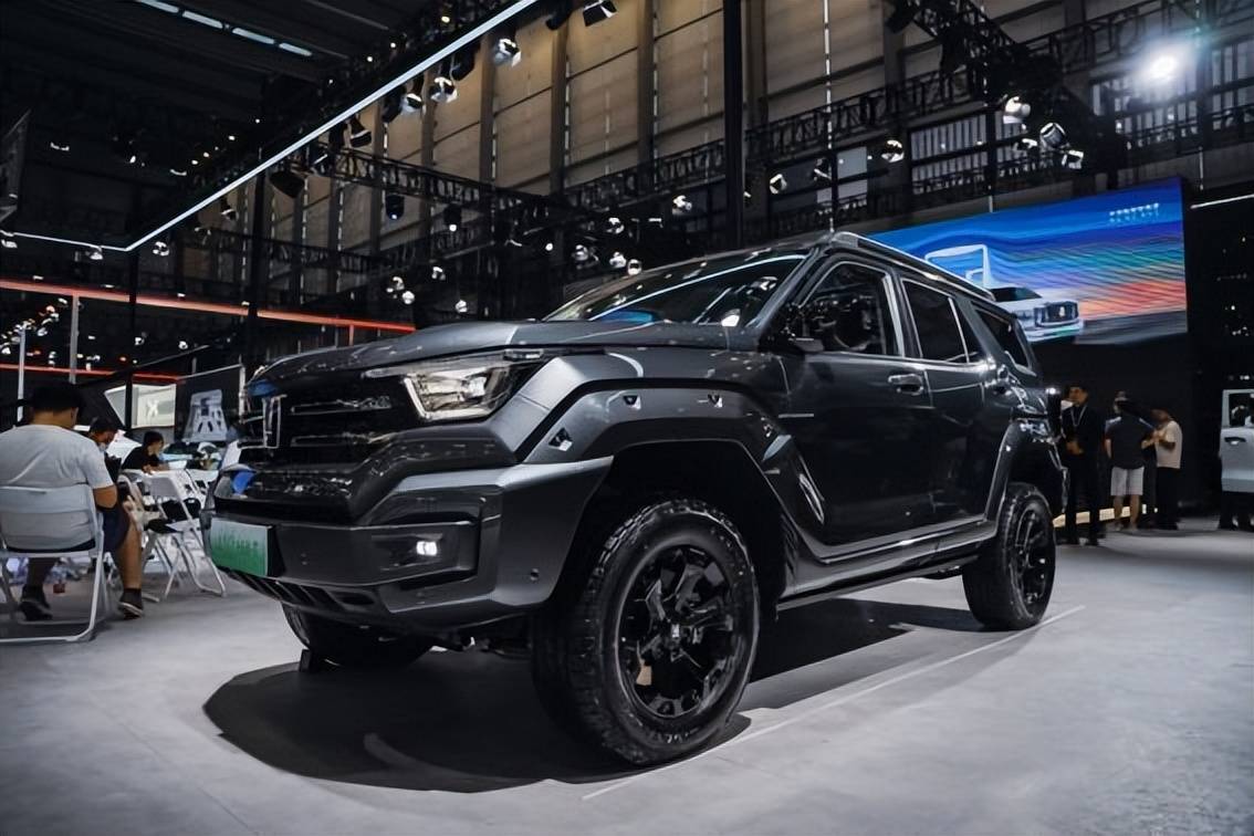 坦克400 Hi4-T：新能源越野之王，成为地表至强战神_搜狐汽车_搜狐网