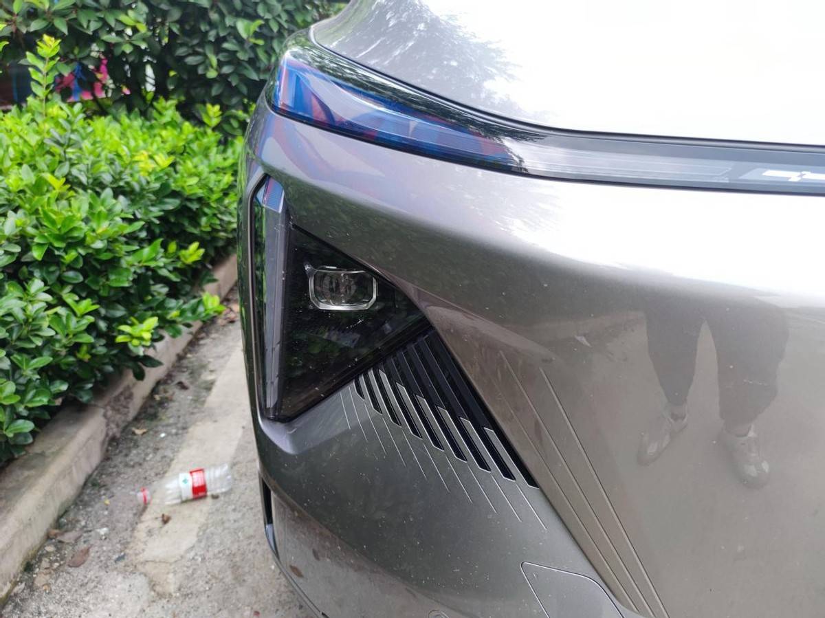 银河L7VS宋PLUS DM-i，新秀和老将谁更值得买？_搜狐汽车_搜狐网