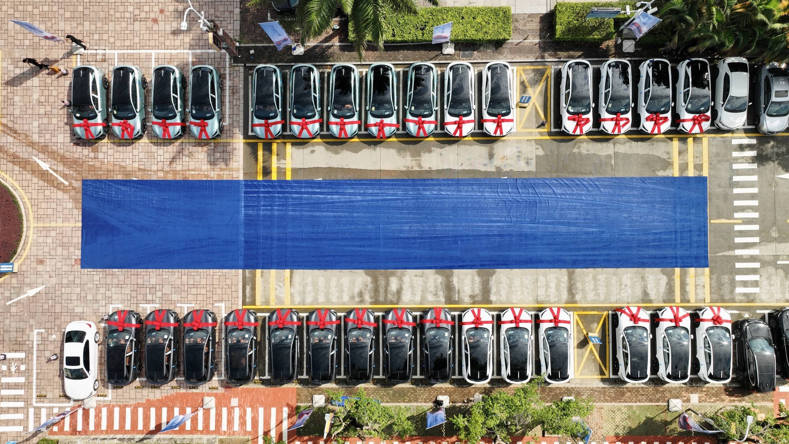 立足用户需求，深蓝S7上市即开启交付_搜狐汽车_搜狐网