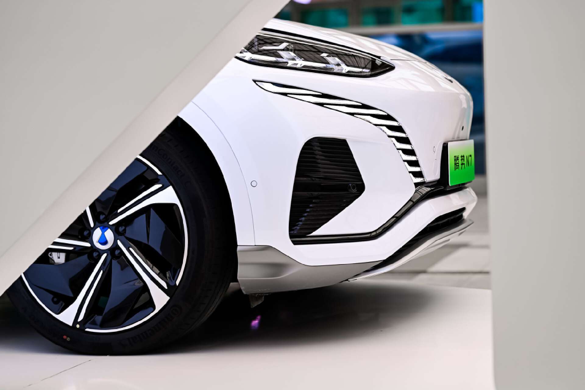 腾势N7豪华纯电猎跑SUV全球首发：让顶配变标配，抢夺BBA市场！_搜狐汽车_搜狐网