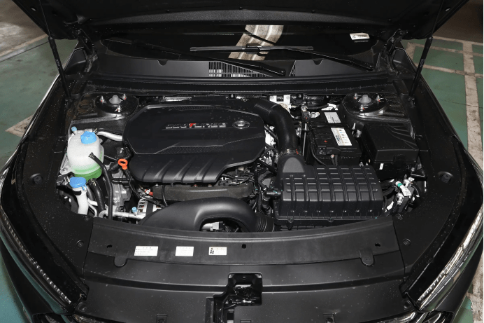 惨，C级车买A级车价，15.68万起，配252马力2.0T，月销仅6台_搜狐汽车_搜狐网