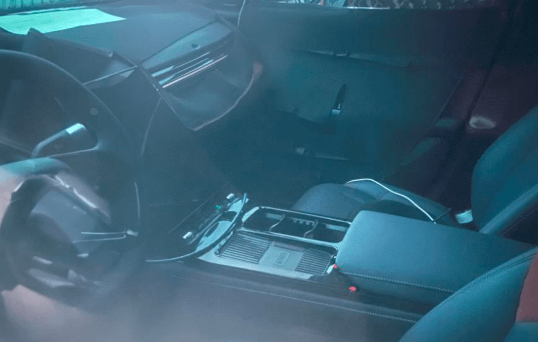 吉利银河L6官图发布，竞争秦PLUS DM-i_搜狐汽车_搜狐网