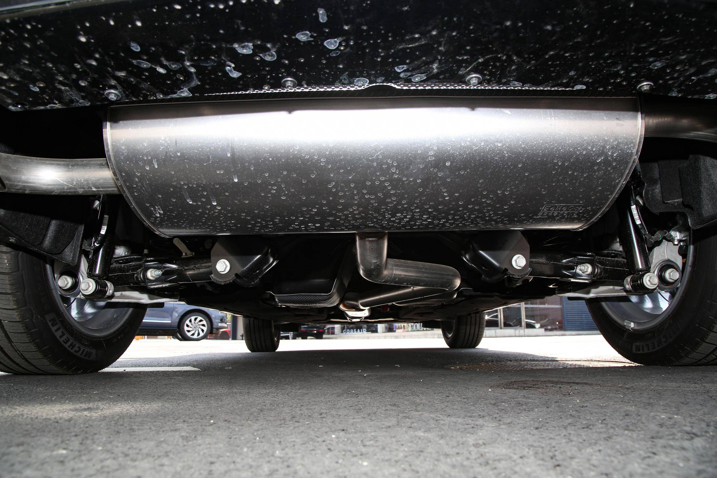 售24.58万起，2.0T+8AT动力，全系贯穿大屏，带你看林肯冒险家_搜狐汽车_搜狐网