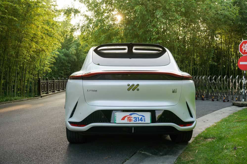 都是30万级国产SUV，智己LS7和小鹏G9，谁更胜一筹？_搜狐汽车_搜狐网