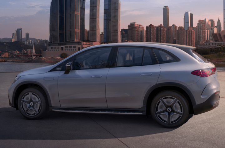 BBA电气化转型，北京奔驰EQE SUV对比奥迪e-tron，谁性价比更高？_搜狐汽车_搜狐网