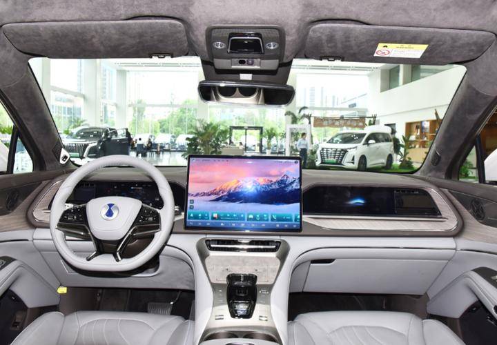 争做30万纯电中型SUV市场的“流量王”，腾势N7对标蔚来ES6_搜狐汽车_搜狐网