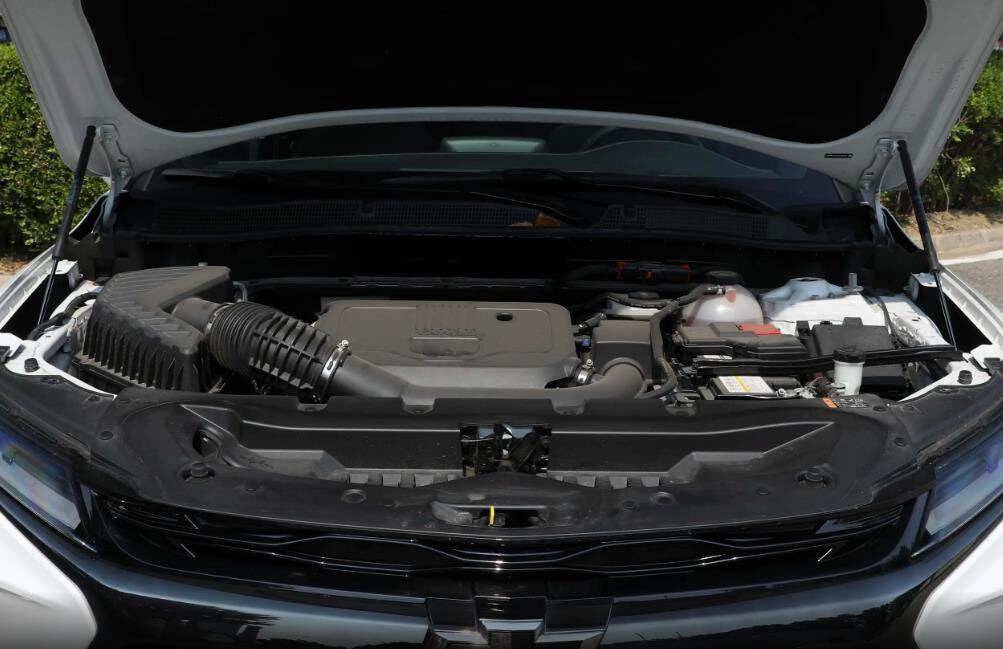 19.49万起，标配2.0T+9AT，车长超5米，雪佛兰开拓者不香？_搜狐汽车_搜狐网