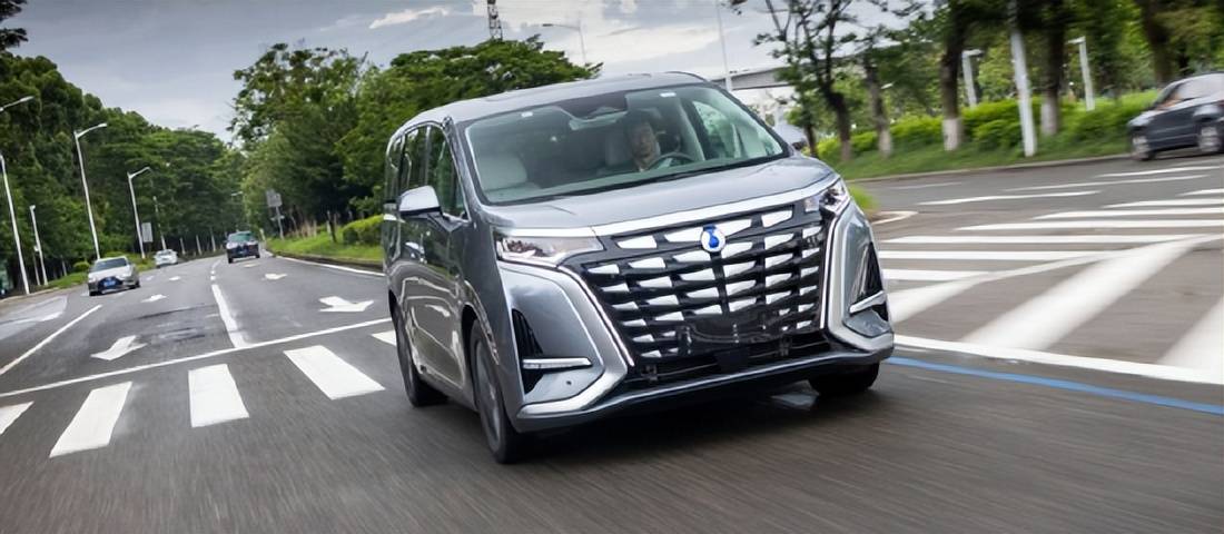 技术决定销量，腾势D9 VS丰田赛那VS别克GL8陆尊_搜狐汽车_搜狐网