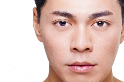 经常喝酒的人,若身体没有这3个 变化”,恭喜你肝还算不错
