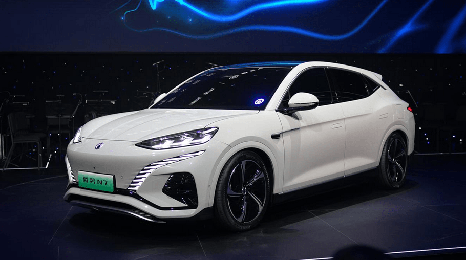 e平台3.0+云辇-A，集齐比亚迪科技树，腾势N7竞争蔚来ES6没优势？_搜狐汽车_搜狐网