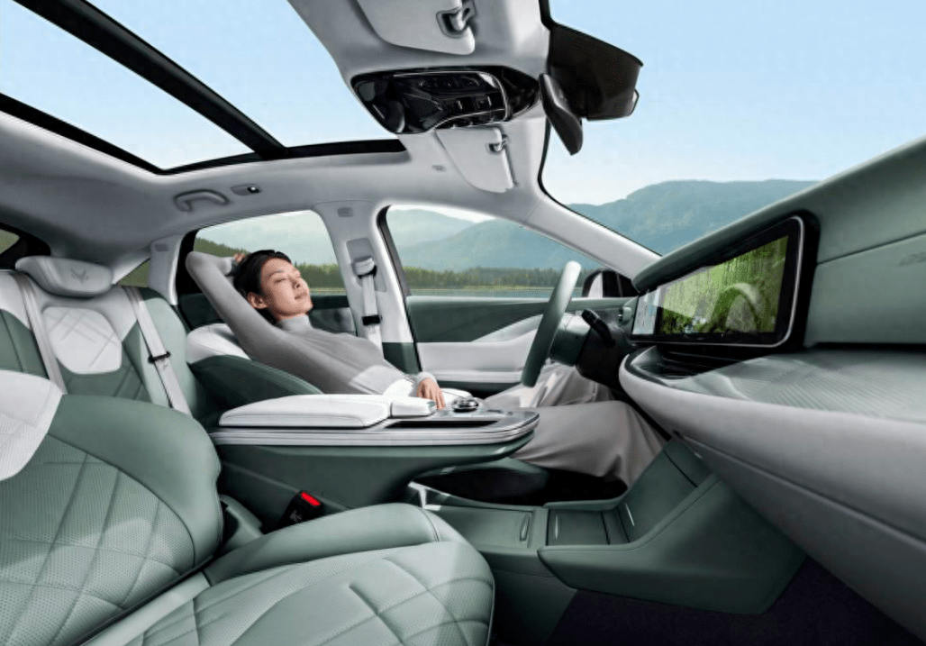 极狐森林版上新735E、688E，售价24.58万起最长续航735公里_搜狐汽车_搜狐网