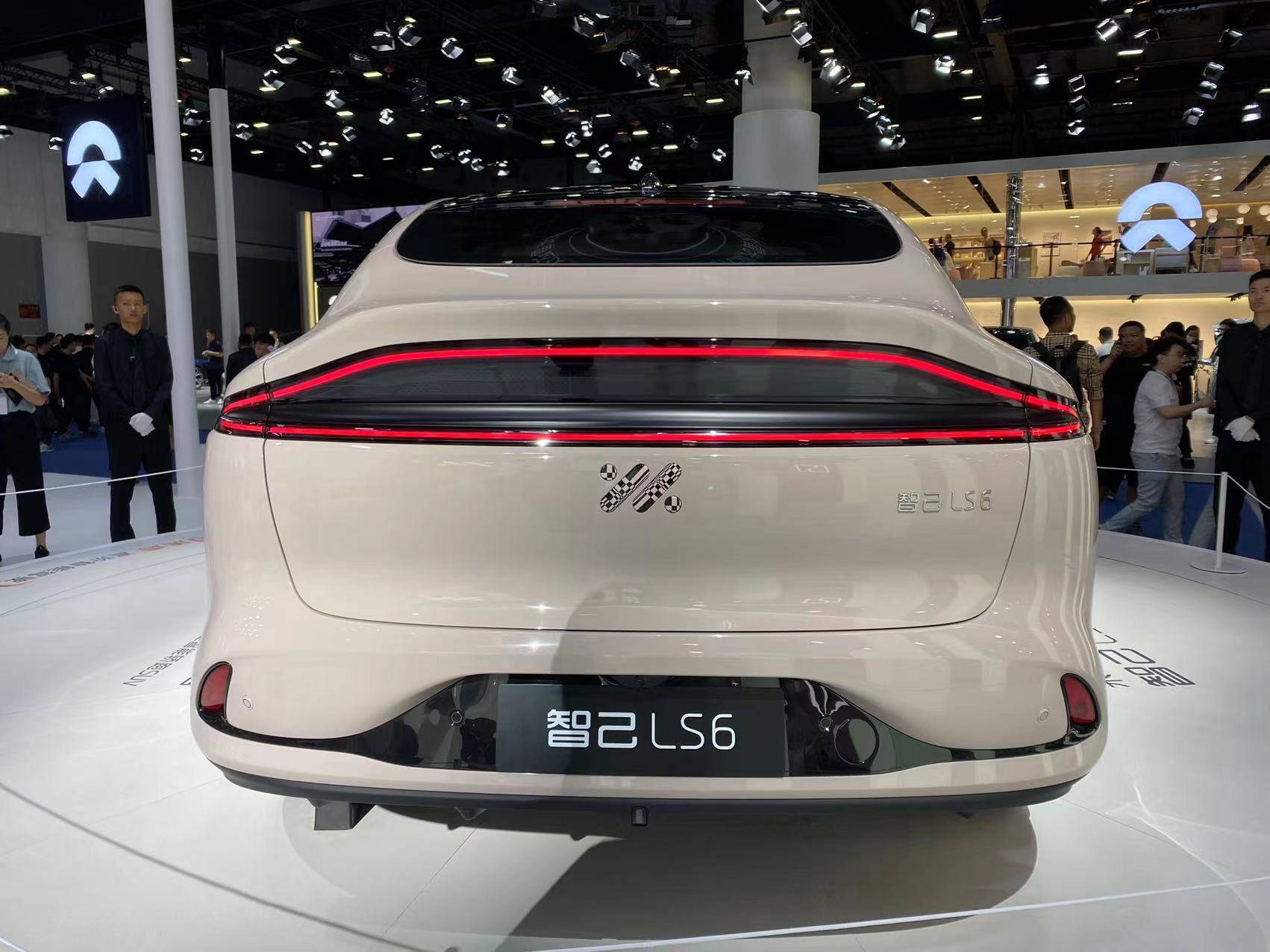 2023成都车展｜预售区间23万-30万元，智己LS6全球首秀_搜狐汽车_搜狐网