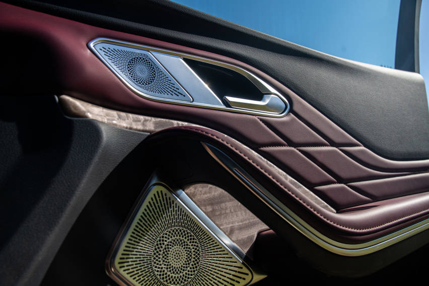 新中式豪华典范 静态体验全新红旗HS7_搜狐汽车_搜狐网