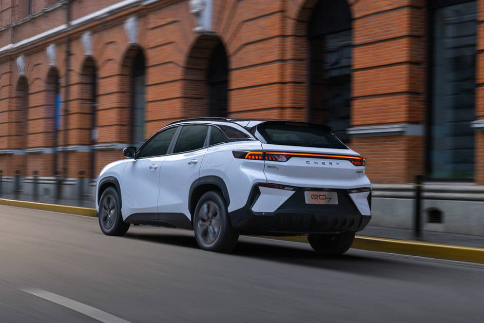 14万起的纯电中型SUV，奇瑞eQ7比新势力还要卷！_搜狐汽车_搜狐网