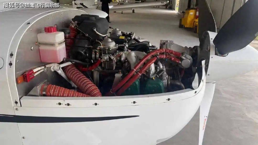 猎鹰飞行俱乐部|阿若拉SA60L飞机：考取飞行驾驶执照首选！_机身_机翼_结构