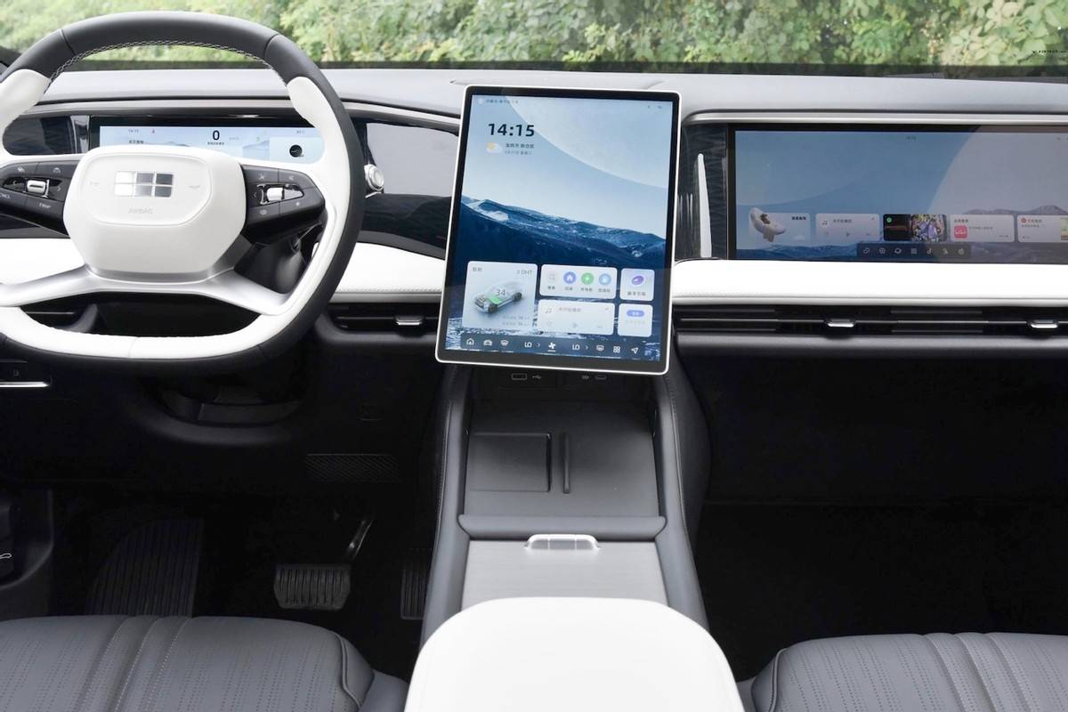 超级混动实力PK，银河L7与欧尚Z6智电iDD，用户该如何选？_搜狐汽车_搜狐网