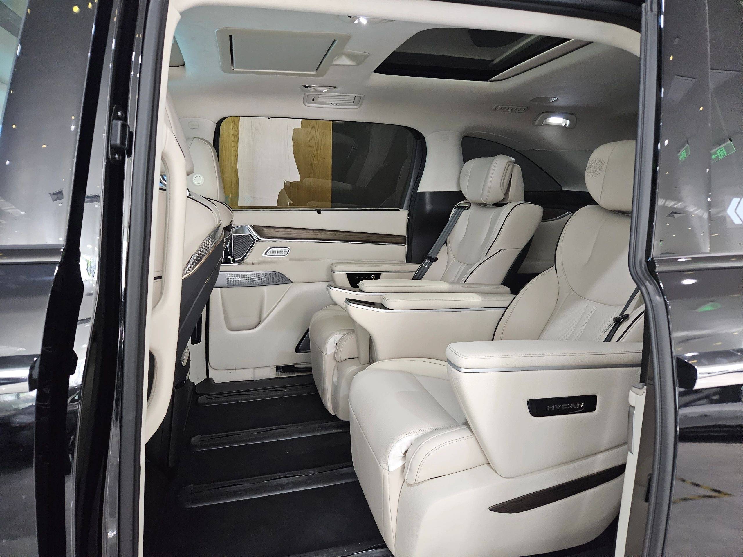 合创V09现身街头，雷克萨斯LM既视感，配激光雷达，还看腾势D9？_搜狐汽车_搜狐网