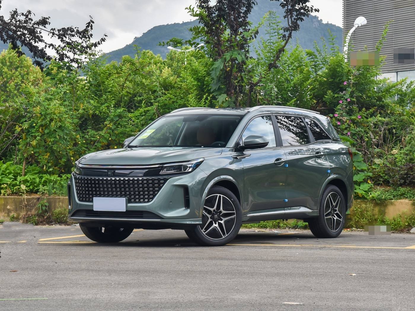 解读蓝电E5：13万级混动SUV，华为技术加持，难寻对手_搜狐汽车_搜狐网