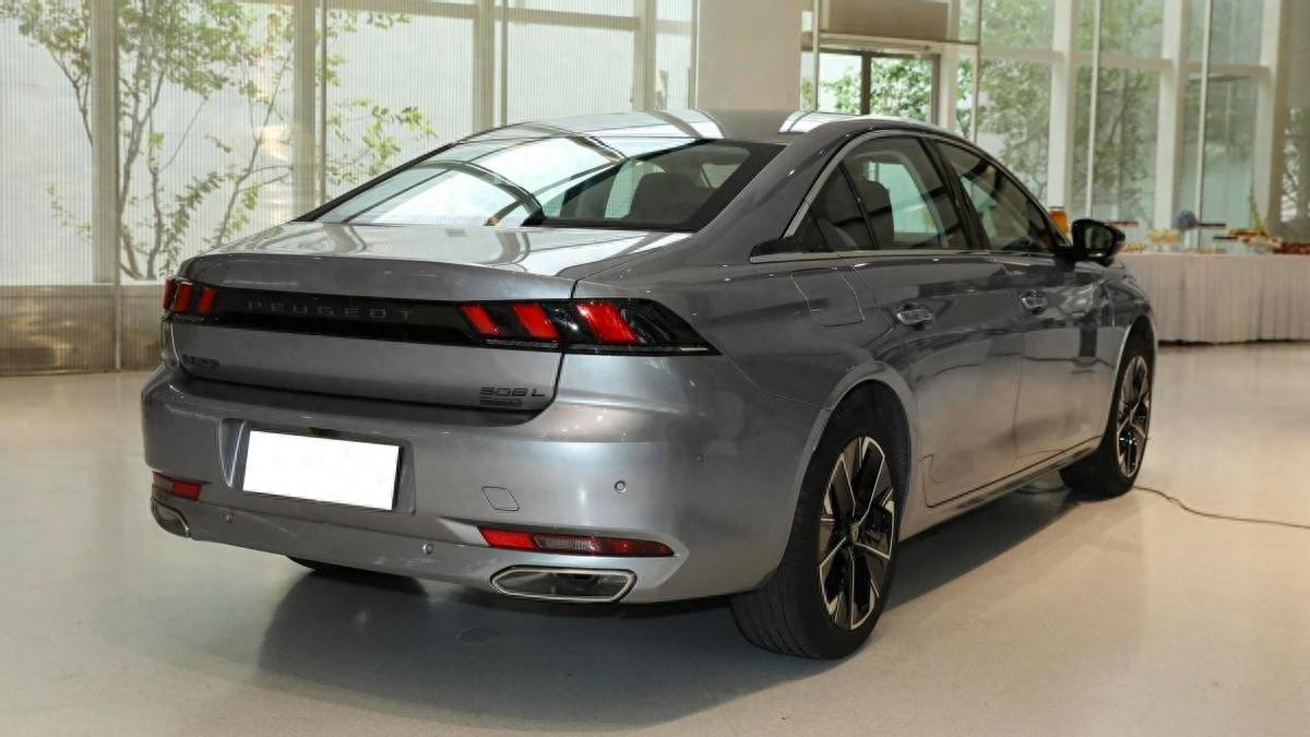 全方位解读标致508L，AR实景导航+夜视系统，顶配售价20.77万_搜狐汽车_搜狐网