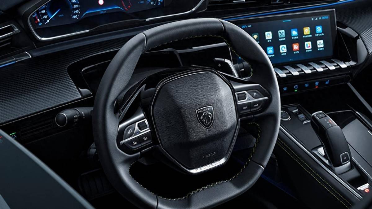 全方位解读标致508L，AR实景导航+夜视系统，顶配售价20.77万_搜狐汽车_搜狐网