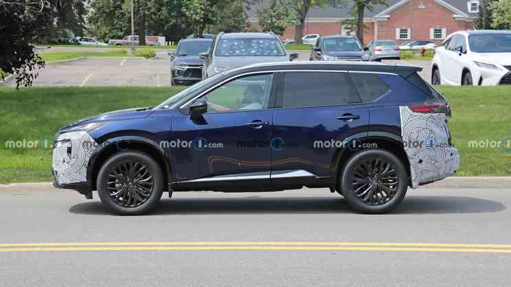 细节微调 中期改款日产Rogue谍照！_搜狐汽车_搜狐网