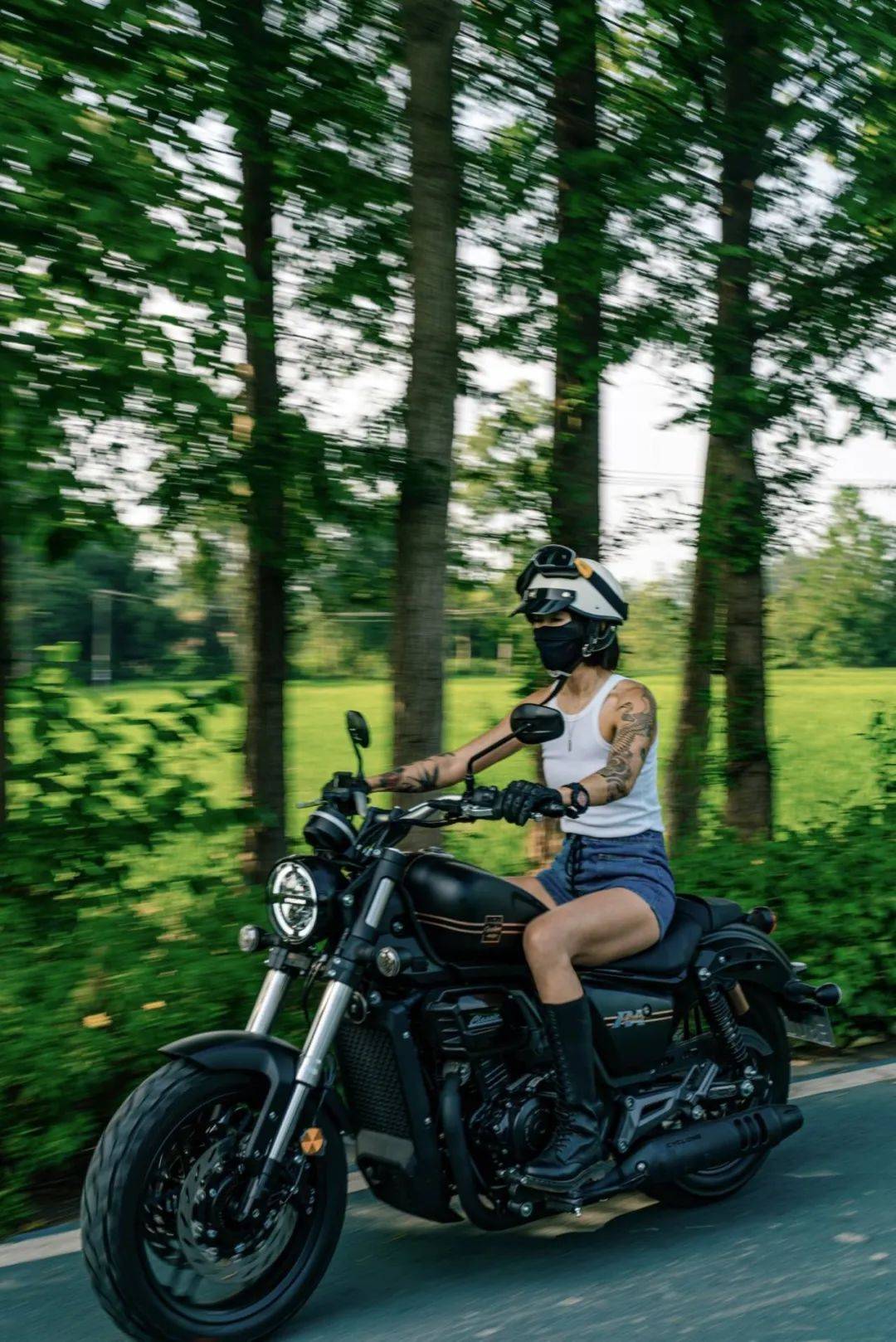 两万六的RA401老气横秋，两万三的RA401成熟稳重_搜狐汽车_搜狐网