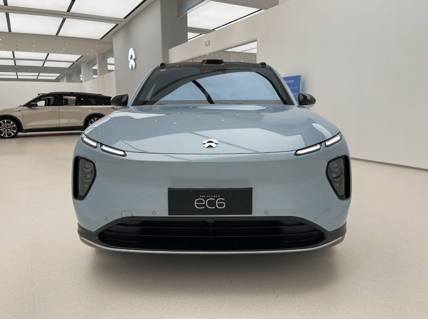 全新一代蔚来EC6实拍解析 智能/续航升级 比ES6贵2万值得买吗？_搜狐汽车_搜狐网