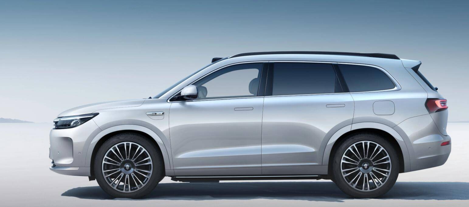 问界新M7爆单 24.98万起售 跟理想L7相比 谁更值得出手？_搜狐汽车_搜狐网