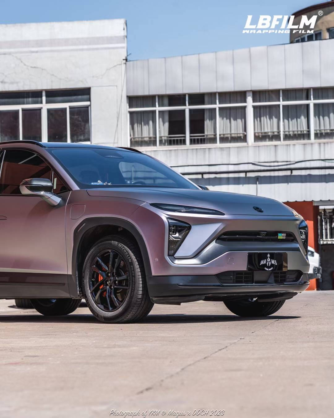 蔚来ES6-LB改色膜卡普里灰紫，低饱和的色感_搜狐汽车_搜狐网