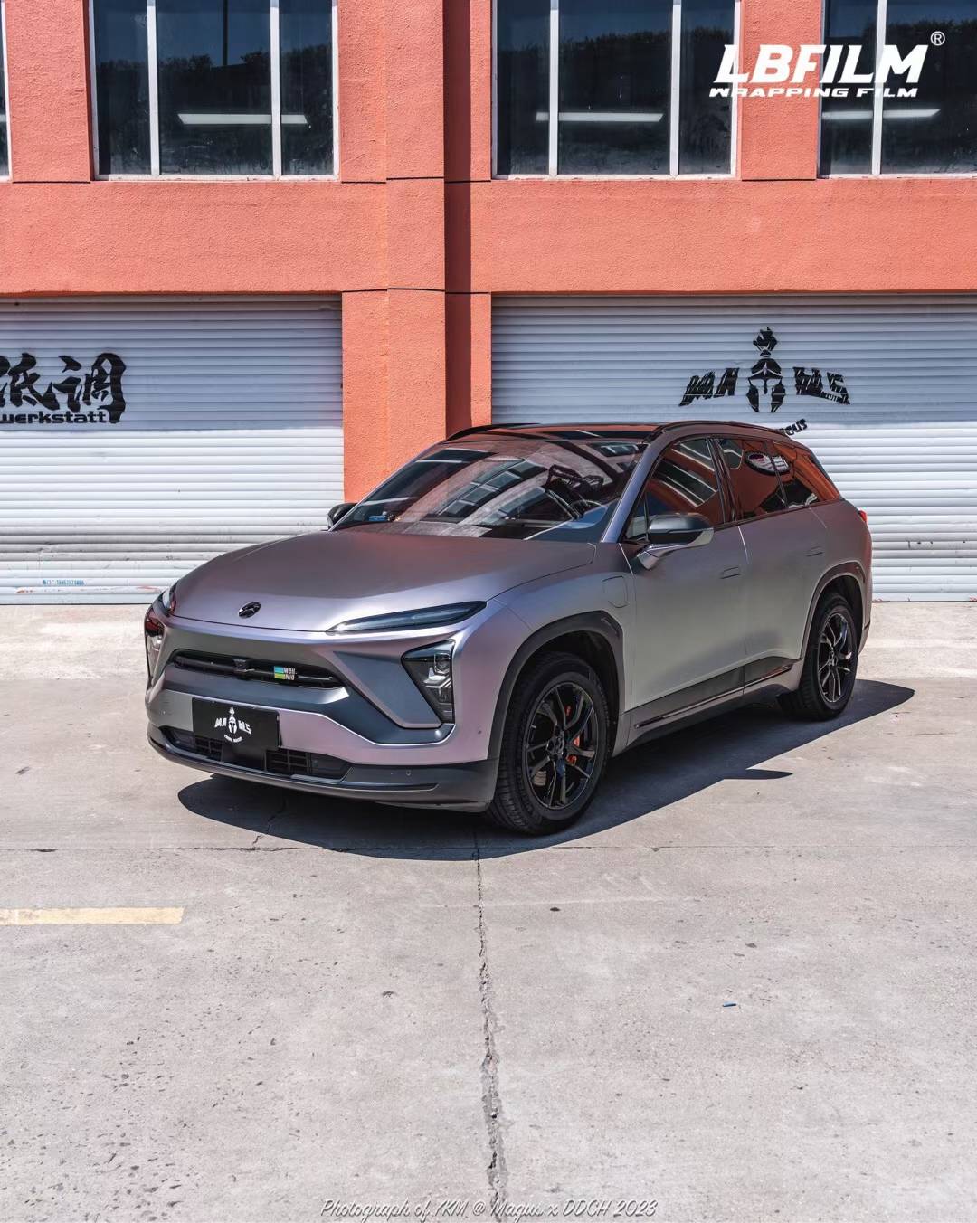 蔚来ES6-LB改色膜卡普里灰紫，低饱和的色感_搜狐汽车_搜狐网