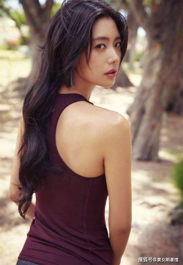 真正的“人间尤物”！南韩李成敏，饱满有料着实性感！ -6park.com