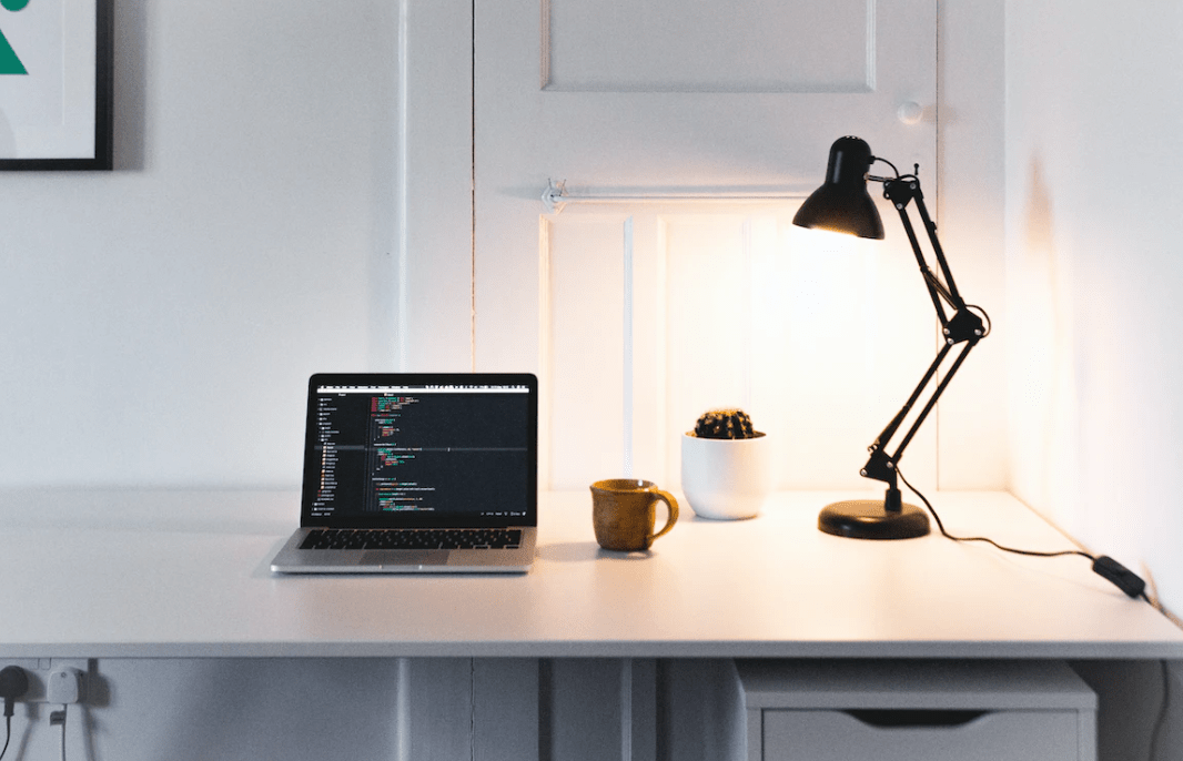 RMSNorm：解决内部协变量偏移问题的新方法_收敛_模型_稳定性